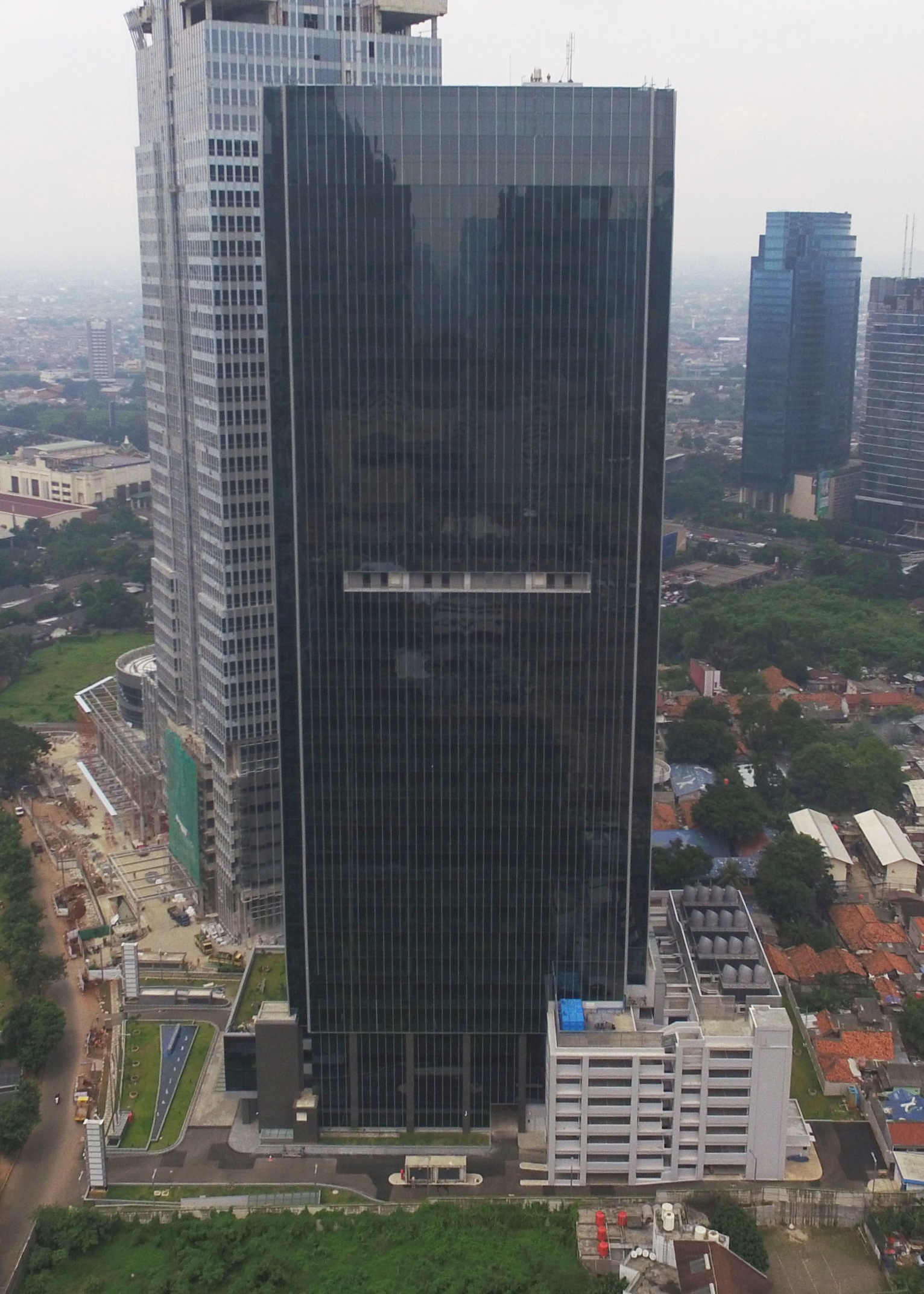 Sewa-Jual Ruang Kantor Menara Pertiwi Mega Kuningan (081284436399)